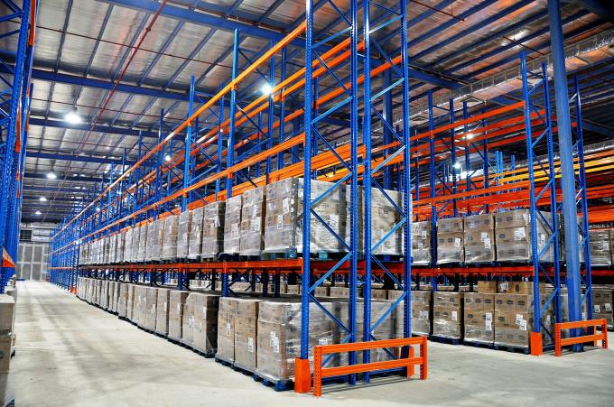 Rak Palet Selektif Konvensional Untuk Penyimpanan Barang